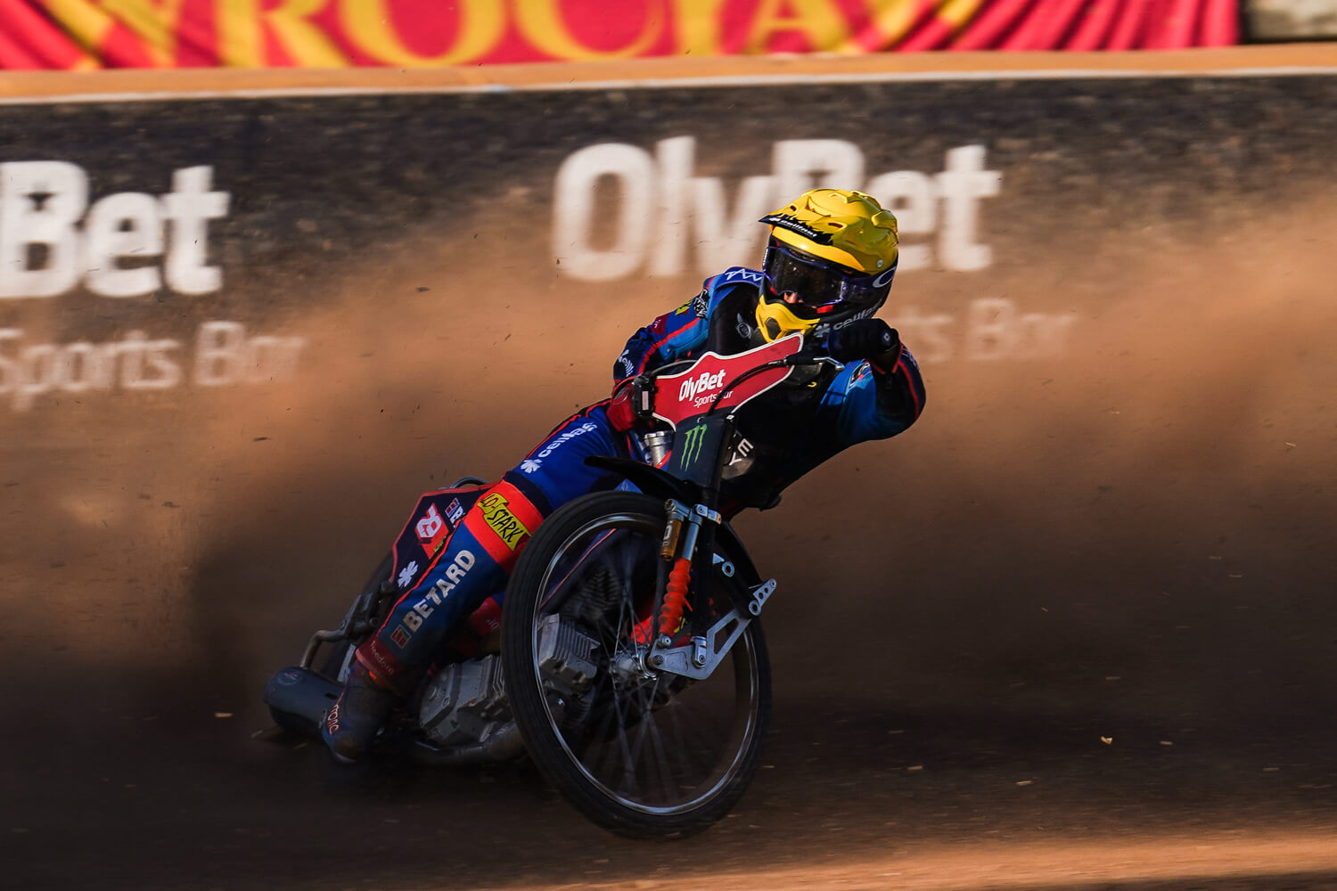 PASAULES SPĪDVEJA ČEMPIONĀTA DEBIJĀ RĪGĀ TRIUMFĒ ŽMARŽĻIKS, OLYBET FIM ...